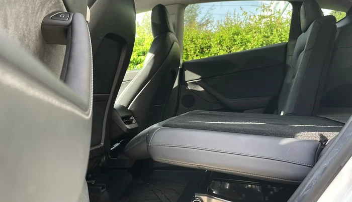 Tesla Model Y Camping: Tentsla Tent & Tesla Mattress Review